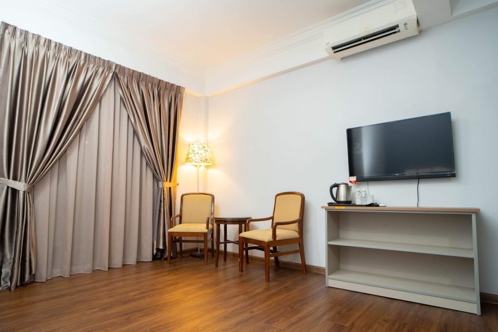 Accommodations – ZAQUES HOTEL